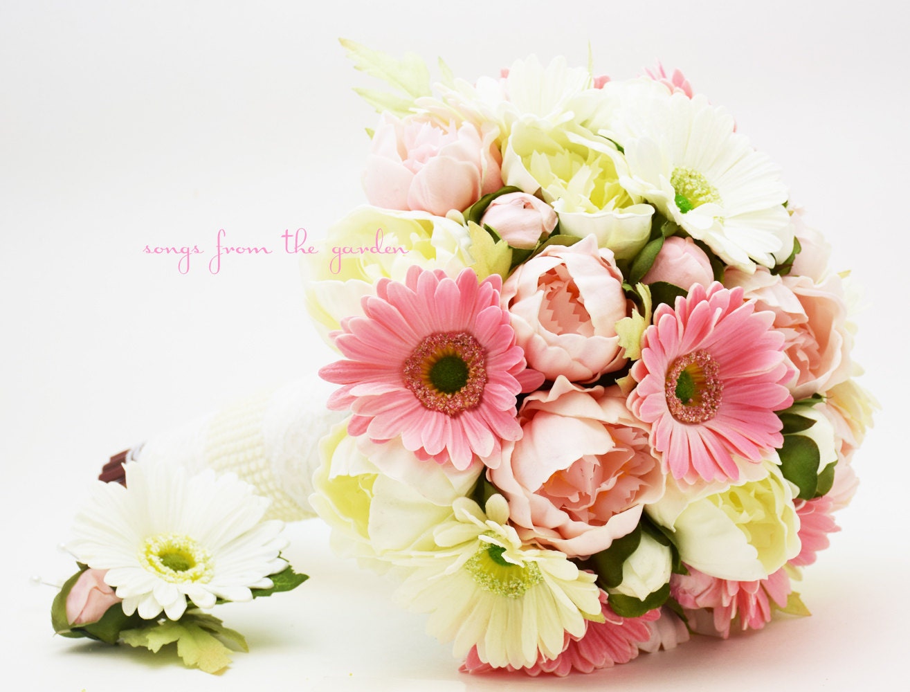 Gerbera daisy wedding bouquet 60 photos - Astyledwedding.com